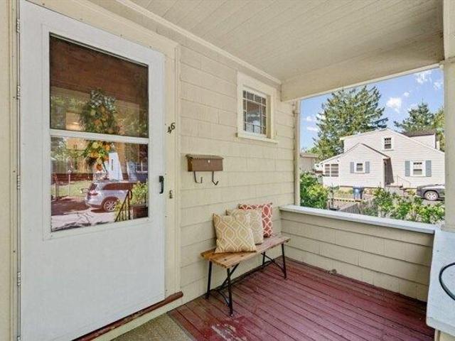 house with 3 bedroom, Newton MA ES102961178