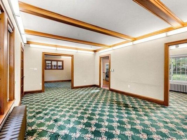 house with 3 bedroom, Newton MA ES104905829