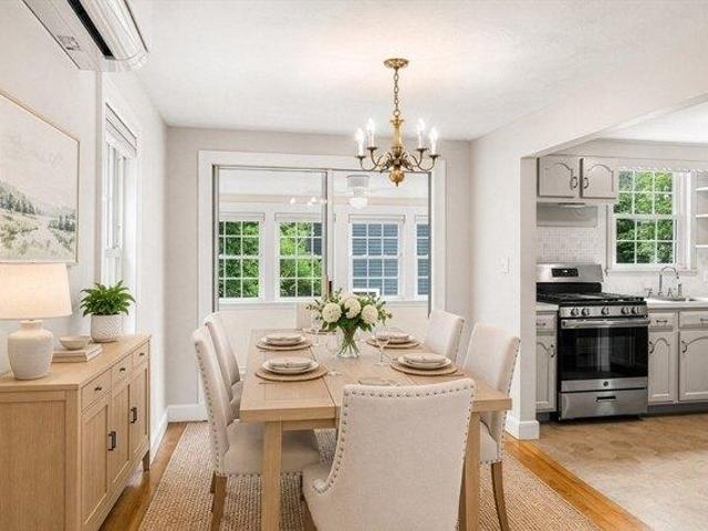 house with 3 bedroom, Newton MA ES104920731