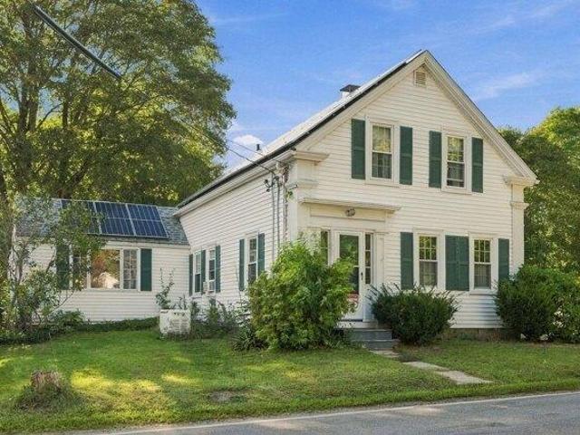 house with 3 bedroom, Newton NH ES105551234