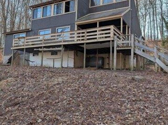 house with 3 bedroom, Newtown CT DLS102281096