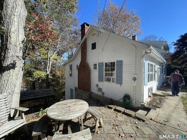 house with 3 bedroom, Newtown CT DLS102824943