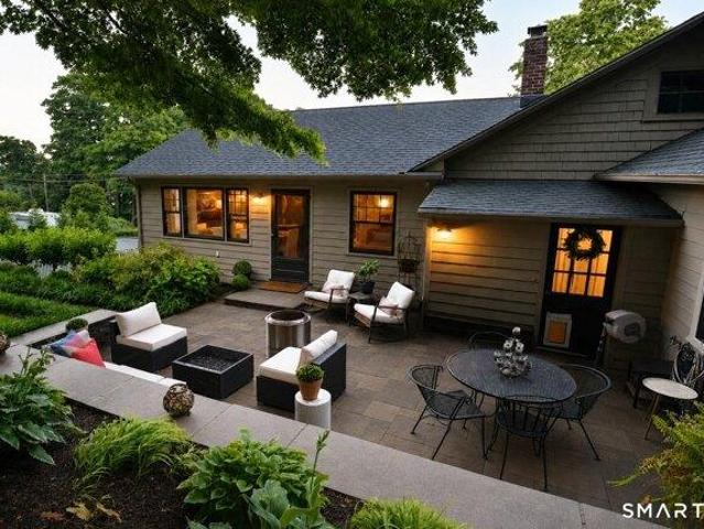 house with 3 bedroom, Newtown CT DS104076035