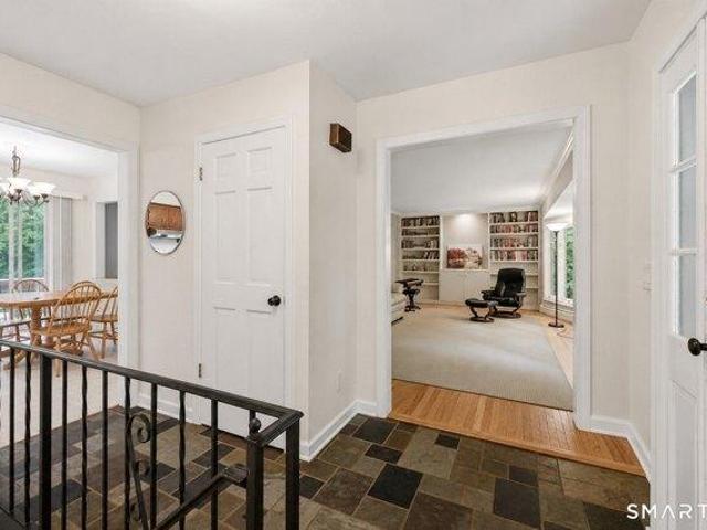 house with 3 bedroom, Newtown CT DS104149015