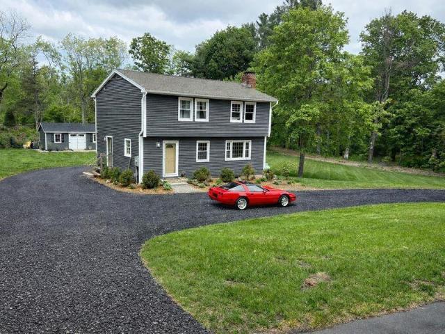 house with 3 bedroom, Newtown CT DS100973652