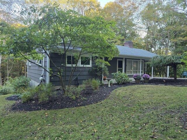 house with 3 bedroom, Newtown CT ES104192787