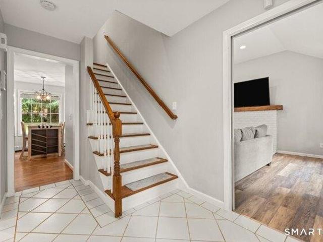 house with 3 bedroom, Newtown CT ES104850212