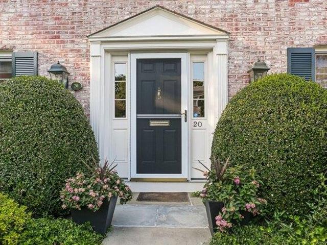 house with 3 bedroom, New Canaan CT DS102345402