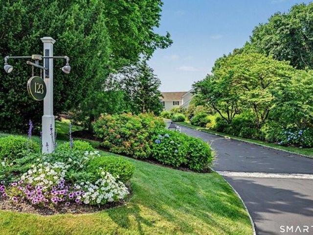 house with 3 bedroom, New Canaan CT ES104261548