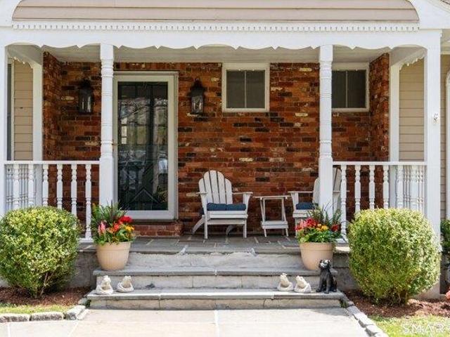 house with 3 bedroom, New Canaan CT ES103070845