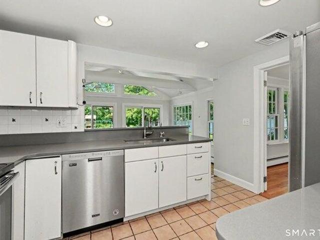 house with 3 bedroom, New Canaan CT ES103070907