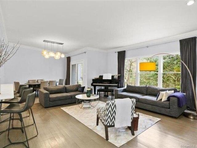house with 3 bedroom, New Canaan CT ES103071344