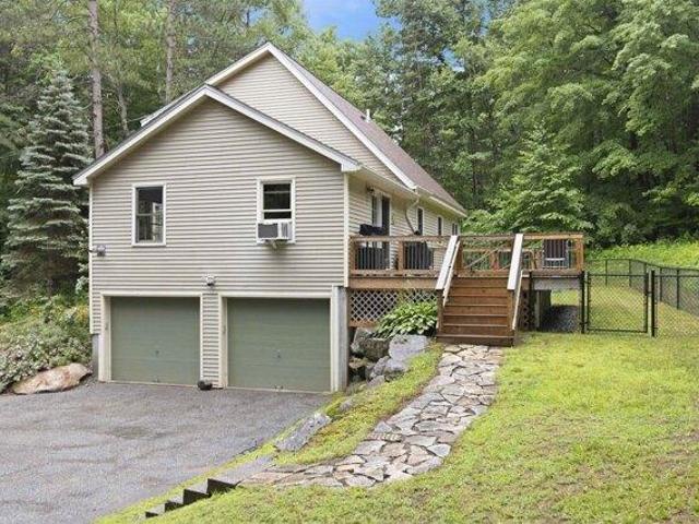 house with 3 bedroom, New Boston NH ES104261901