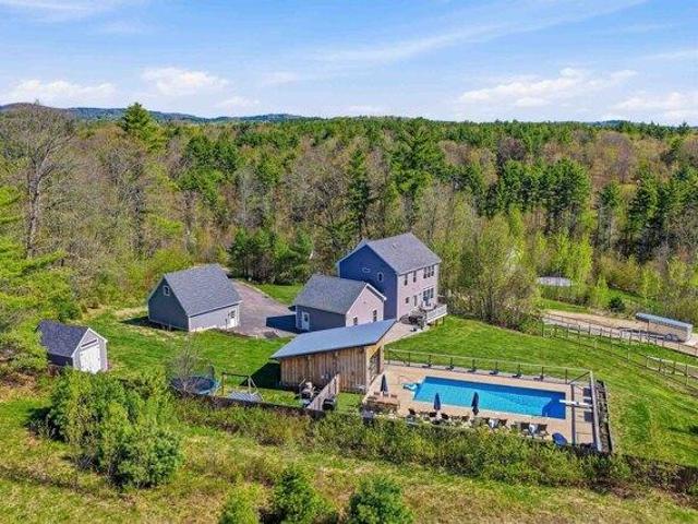 house with 3 bedroom, New Boston NH ES103127226