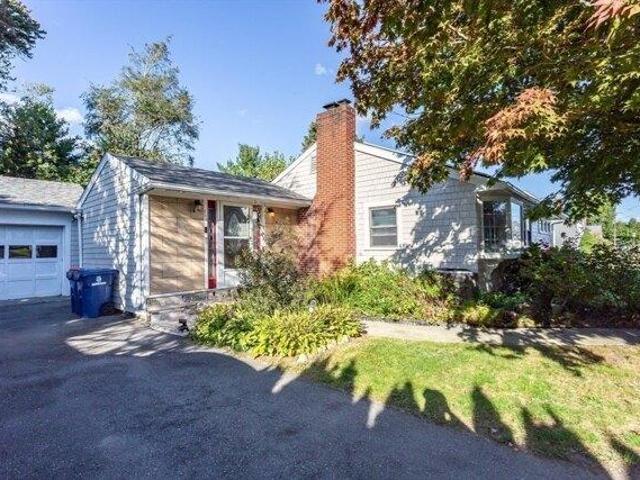 house with 3 bedroom, New Bedford MA DLS102445976