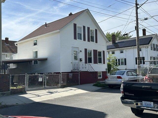 house with 3 bedroom, New Bedford MA DLS103019174