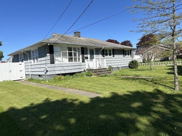 house with 3 bedroom, New Bedford MA DS102445526