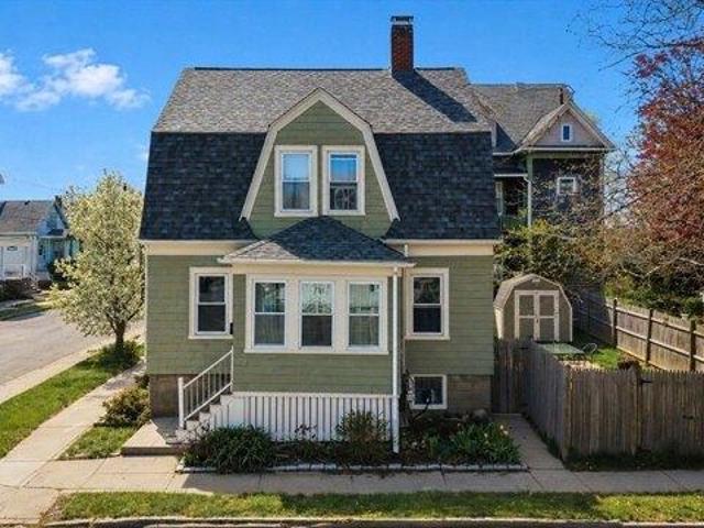 house with 3 bedroom, New Bedford MA DS102475171
