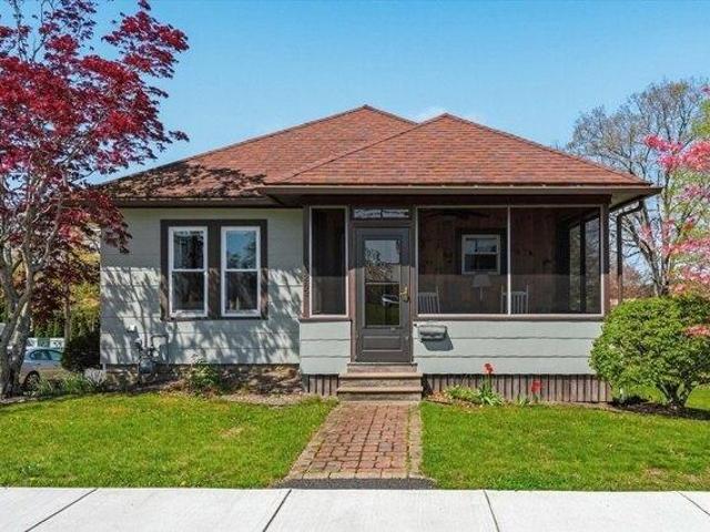 house with 3 bedroom, New Bedford MA DS102779244