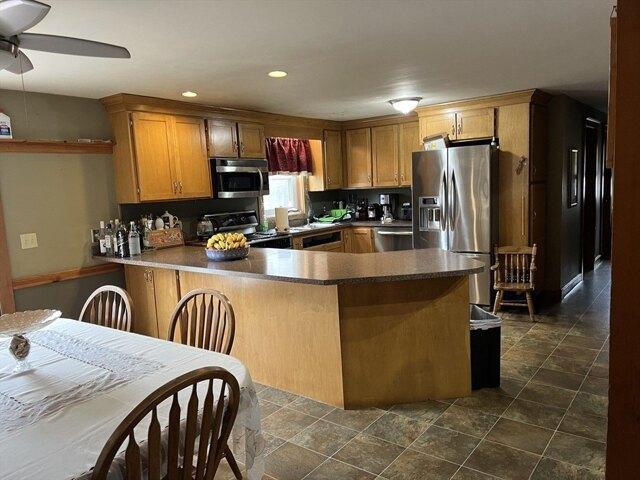 house with 3 bedroom, New Bedford MA DS103035479