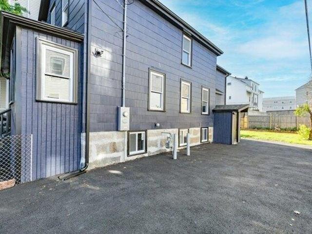 house with 3 bedroom, New Bedford MA DS103185873