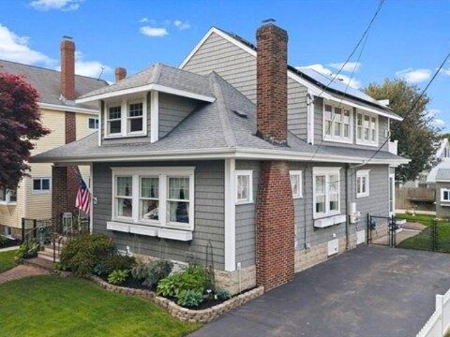 house with 3 bedroom, New Bedford MA DS103247623