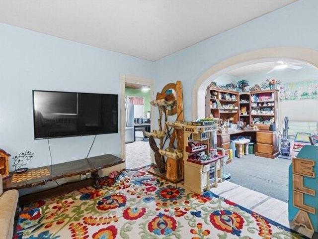 house with 3 bedroom, New Bedford MA DS103222155