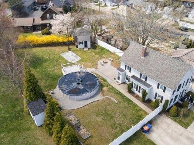 house with 3 bedroom, New Bedford MA ES103160989