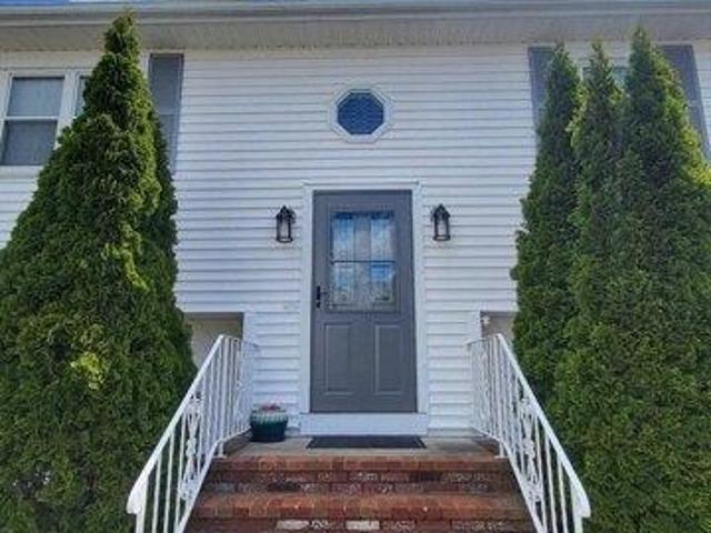 house with 3 bedroom, New Bedford MA ES103163405