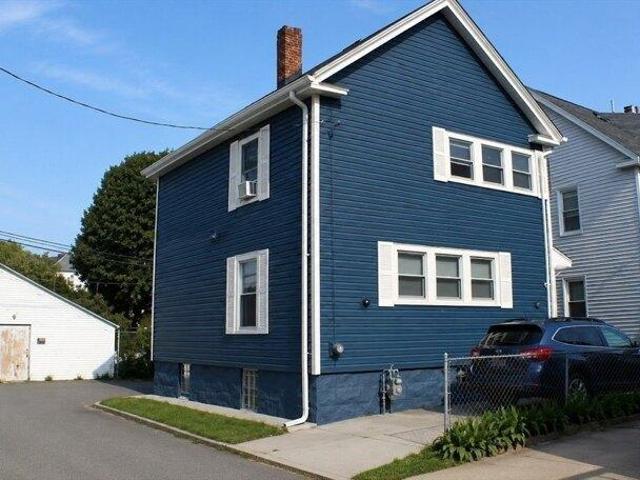 house with 3 bedroom, New Bedford MA ES104011591
