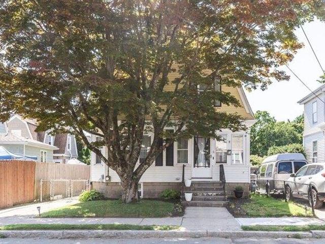 house with 3 bedroom, New Bedford MA ES104568156