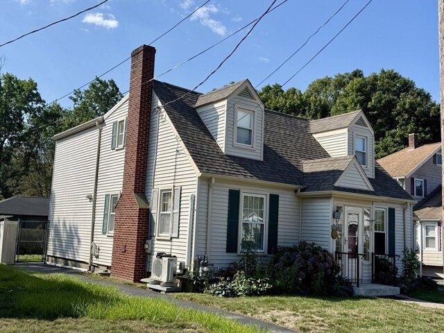 house with 3 bedroom, New Bedford MA ES105202700