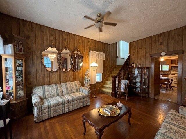 house with 3 bedroom, New Bedford MA ES105207948