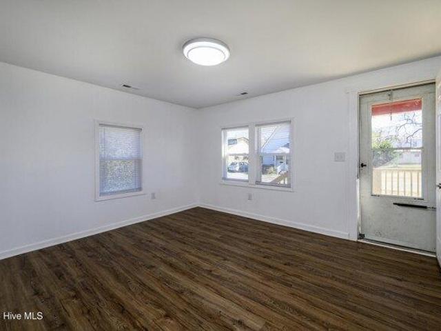 house with 3 bedroom, New Bern NC DS89134491