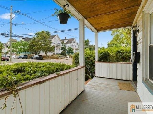 house with 3 bedroom, New Brunswick NJ ES105172557