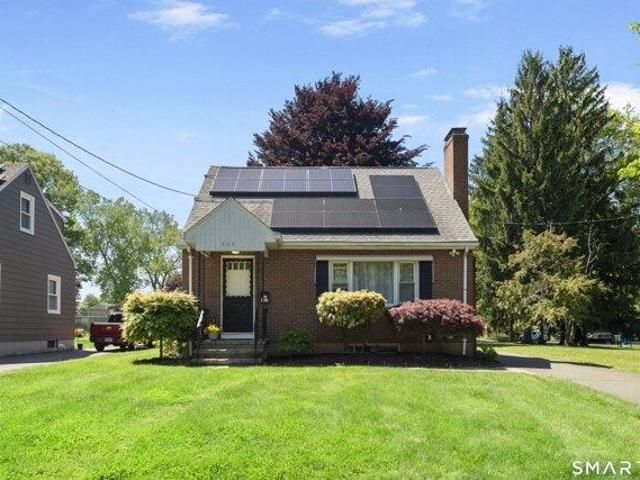 house with 3 bedroom, New Britain CT DLS102530965