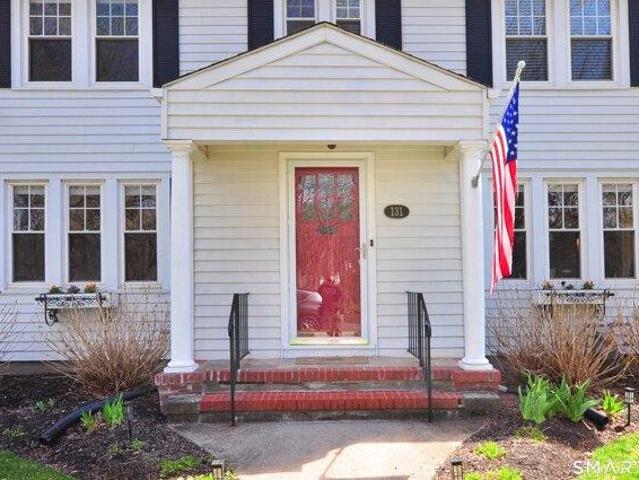 house with 3 bedroom, New Britain CT DS102475596