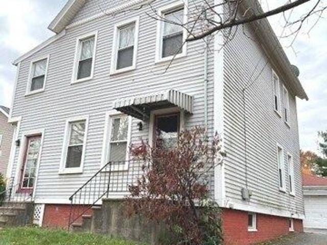 house with 3 bedroom, New Britain CT DS102724506