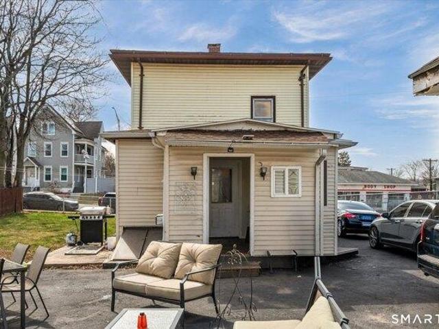 house with 3 bedroom, New Britain CT DS103100933