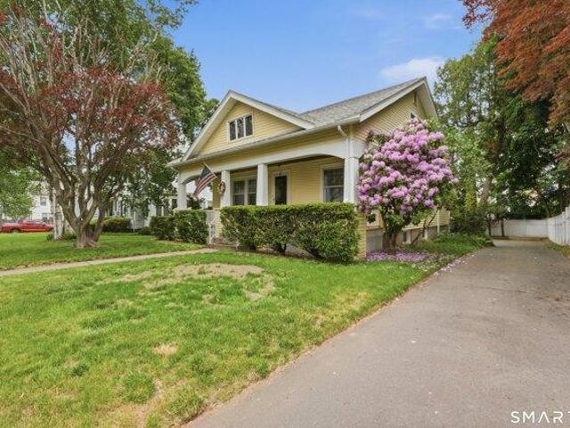house with 3 bedroom, New Britain CT DS104232444