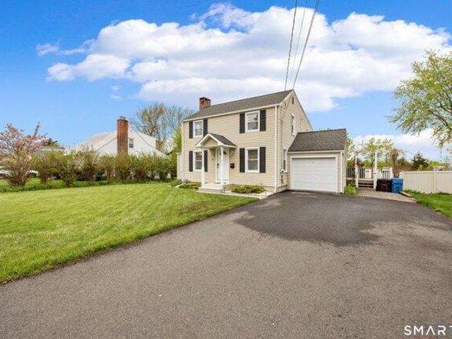 house with 3 bedroom, New Britain CT ES103073981