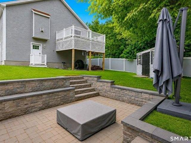 house with 3 bedroom, New Britain CT ES105105116
