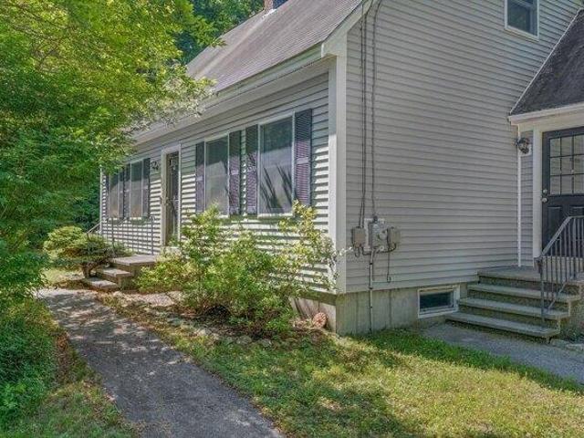 house with 3 bedroom, New Gloucester ME ES104262802