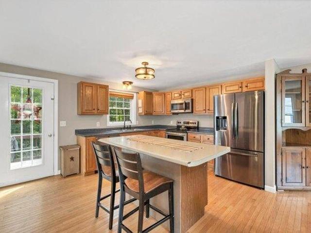 house with 3 bedroom, New Durham NH DLS88247504