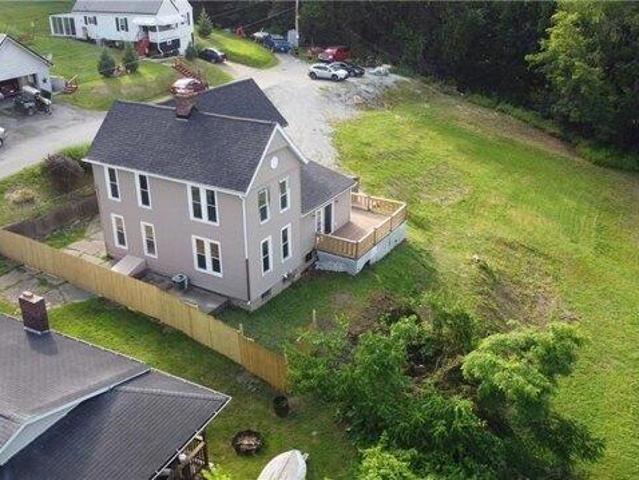 house with 3 bedroom, New Eagle PA ES104907375
