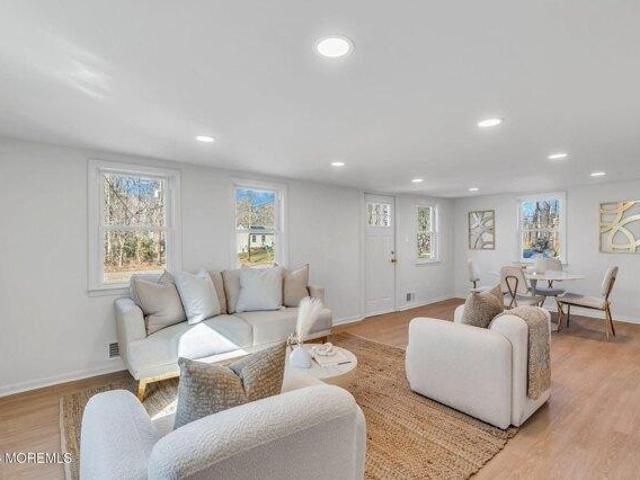 house with 3 bedroom, New Egypt NJ ES105156842