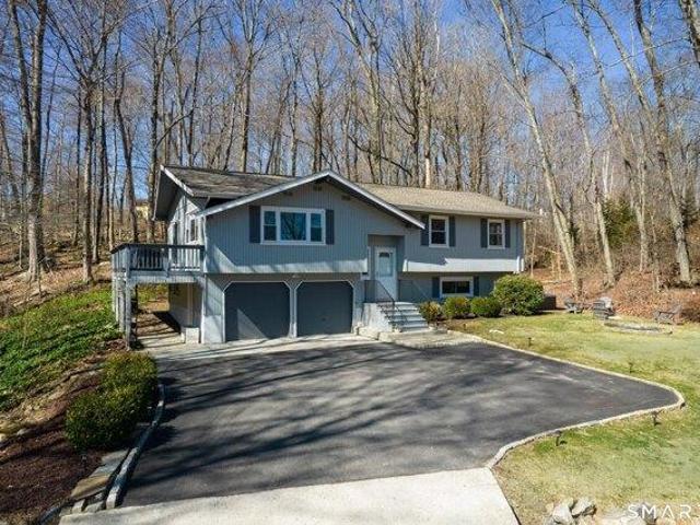 house with 3 bedroom, New Fairfield CT DS102154582