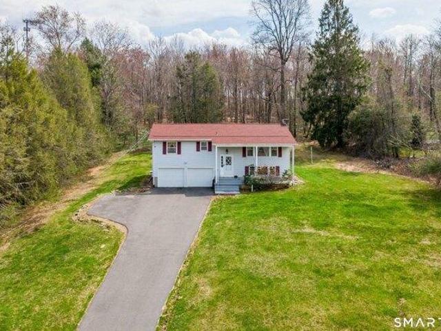 house with 3 bedroom, New Fairfield CT DS102531183