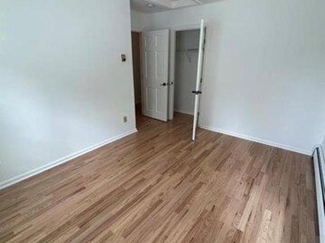 house with 3 bedroom, New Fairfield CT ES105112851