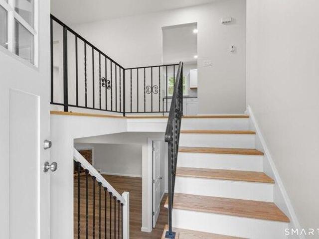 house with 3 bedroom, New Fairfield CT ES105143340